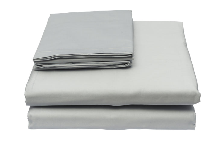 Polyester vs. Microfiber Bed Sheets: What's The Difference? – HercLéon